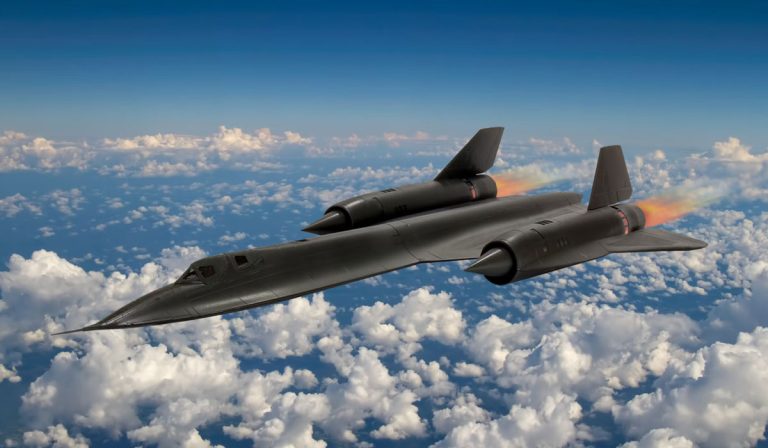 Fastest Military Aircraft: Breaking Sound Barriers