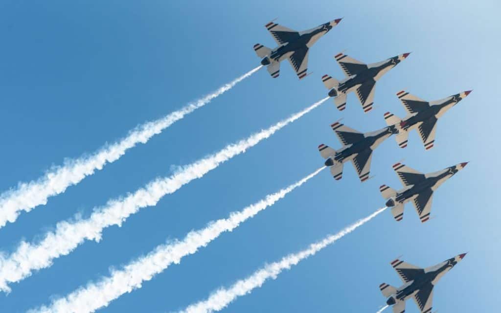 How Fast Do Fighter Jets Fly? Top Speeds Revealed