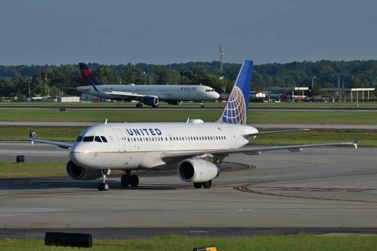 World's Largest Airlines By Passengers: Top 20 Rankings