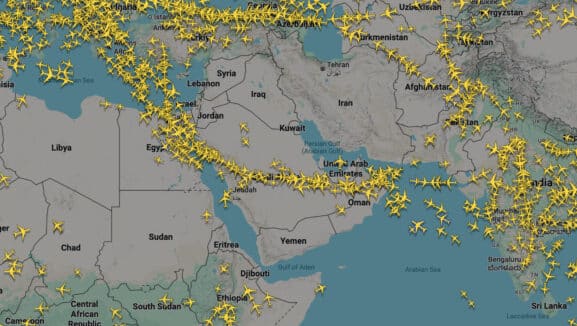Russian Airspace Ban: Airlines, Routes & 2026 Impact